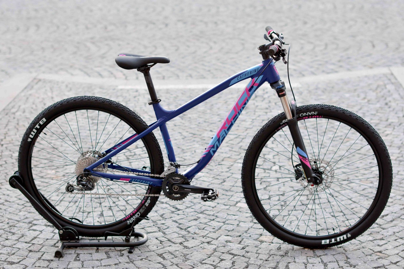 Rock Machine Catherine 30-29, 2019